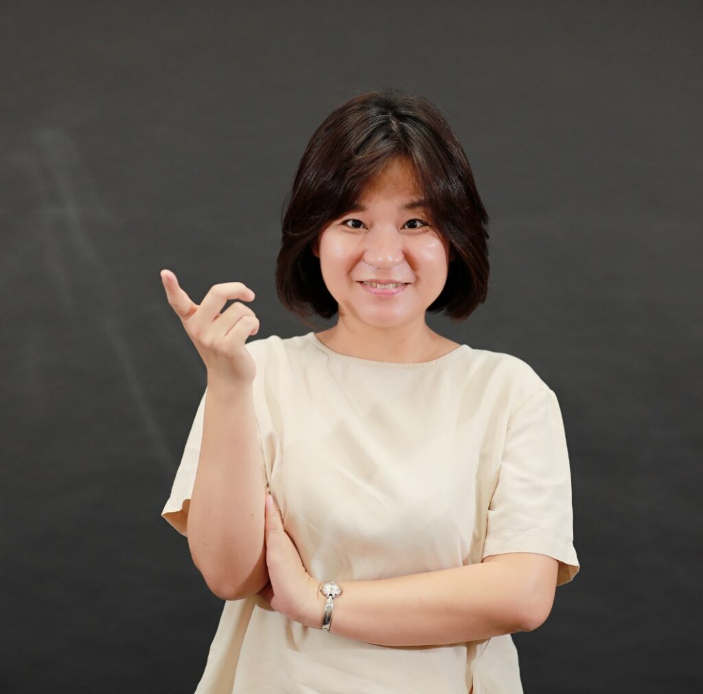 Professor Yu-pei Chang Receives an Outstanding Young Scholar Award ...